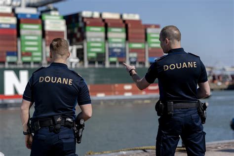 TVA et Frais de Douane : Le Guide Ultime pour Maîtriser et Réduire Vos Coûts en France - Copep's